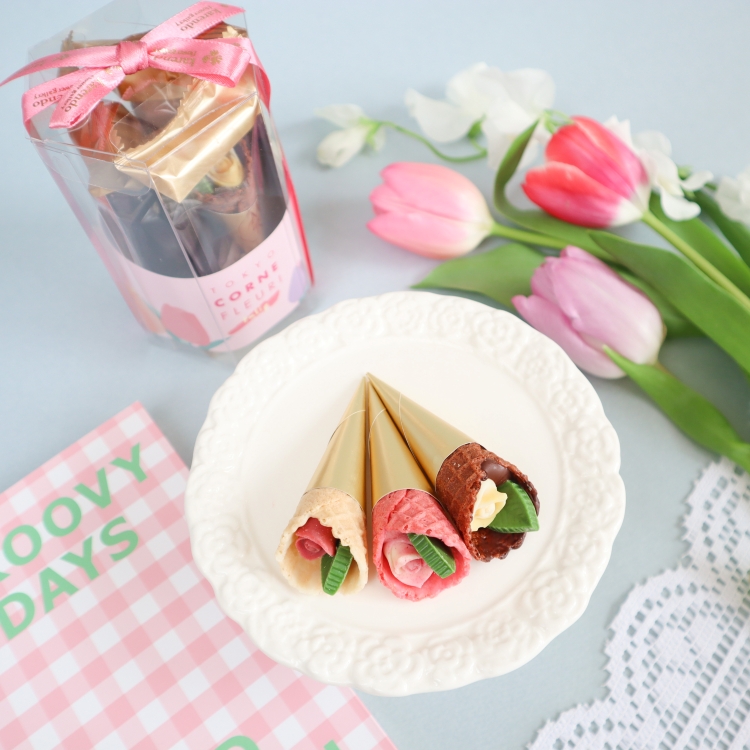 karendoのkarendoコーン・フルーリ スタンディング チューリップを贈る | カジュアルギフトのgiftee(ギフティ)